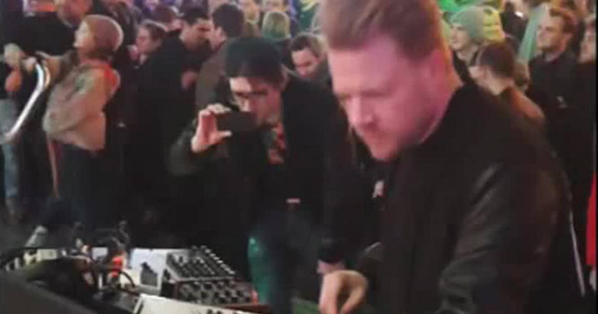 Goose-muzikant Bert Libeert lokt massa volk naar jarige kermisattractie ...