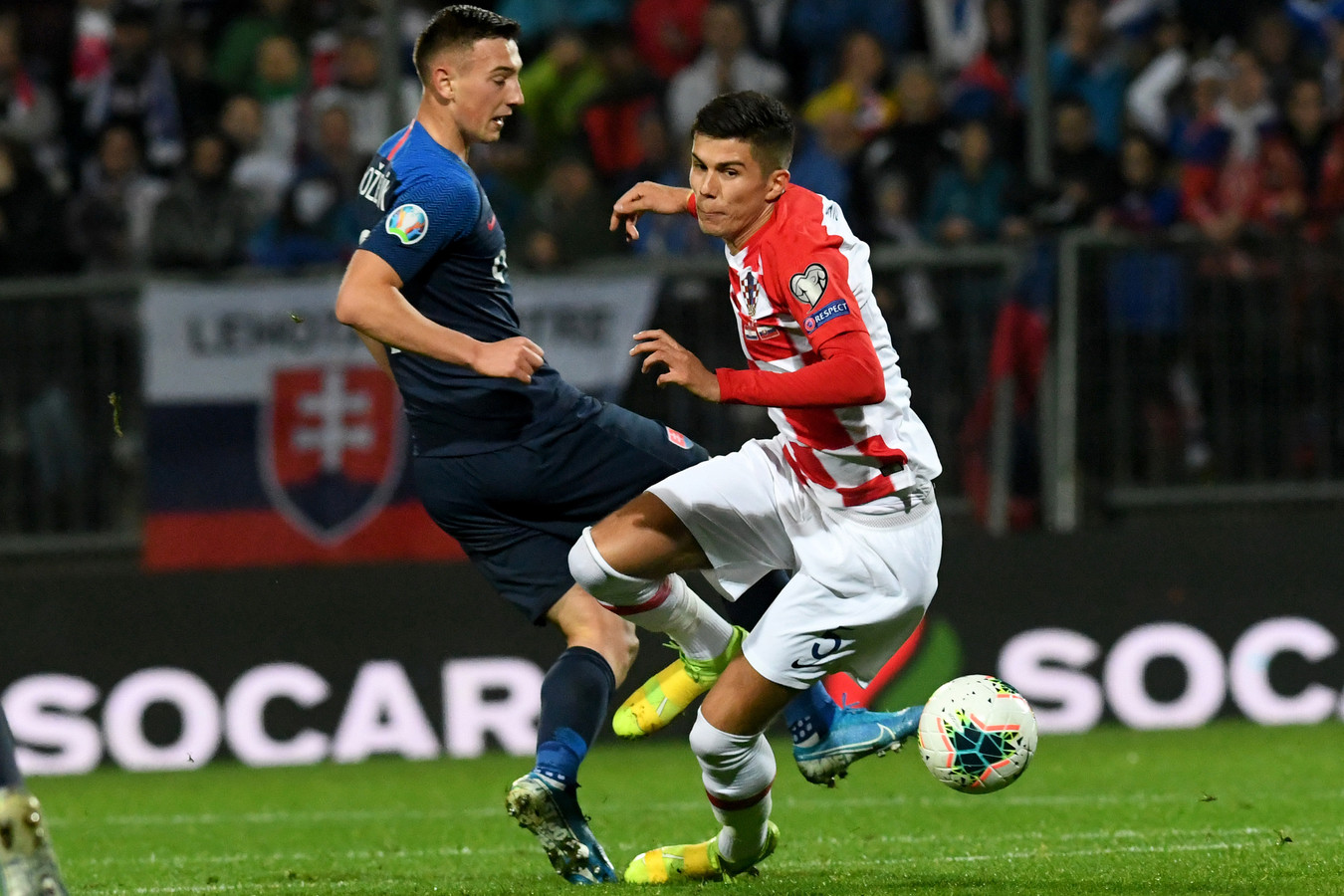 Slowaaks talent Bozenik moet nieuwe spits van Feyenoord worden | Foto ...
