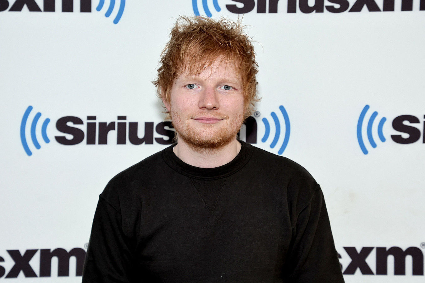 Graf Van Ed Sheeran Ligt Al Klaar In Zijn Achtertuin ‘mensen Vinden