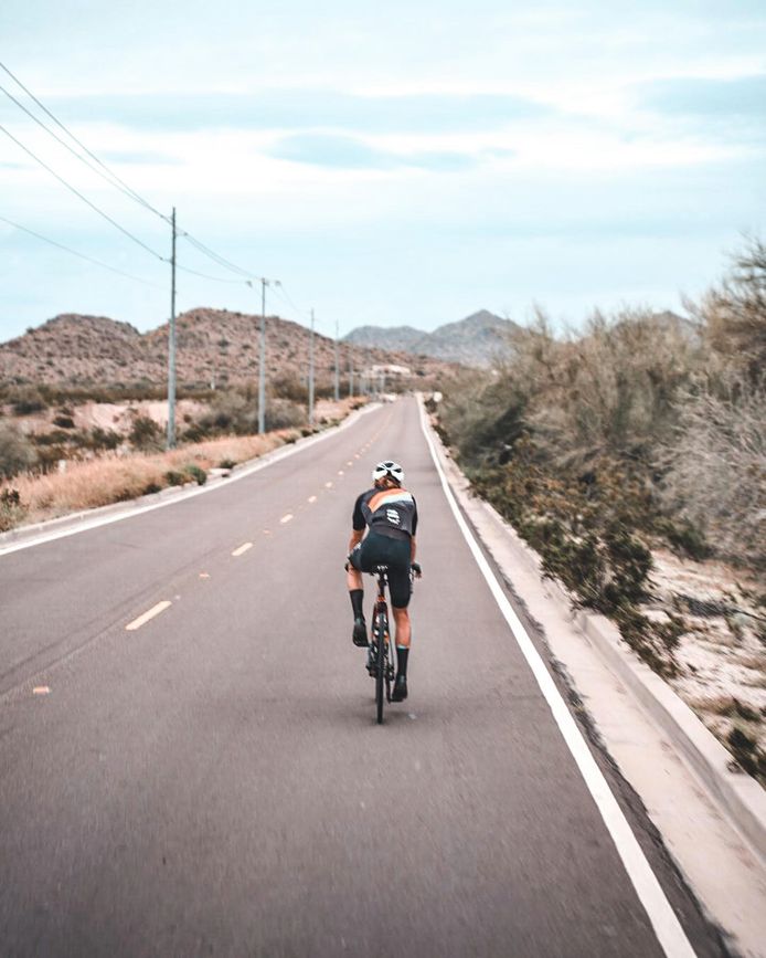 Matthieu Bonne vecht tegen de wind op tweede dag van fietsuitdaging ...