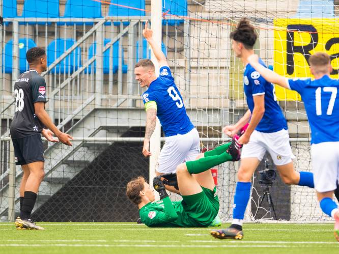 Ryan Yang Leijten swingt in de Vliert en op de piano | FC Den Bosch | bd.nl