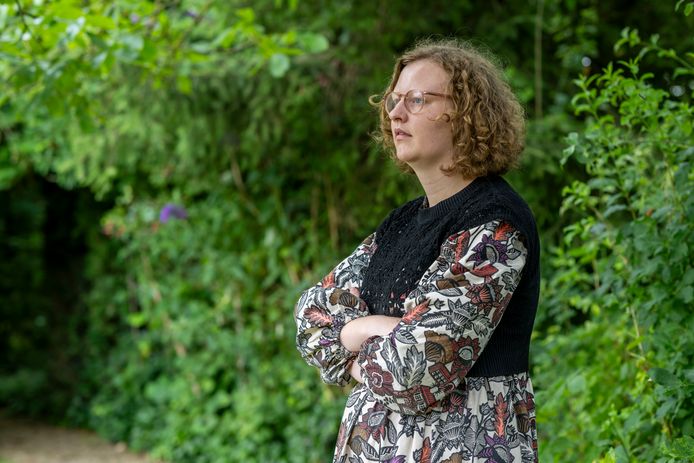 Elien kiest op haar 24ste voor euthanasie na gevecht van zes jaar tegen ...