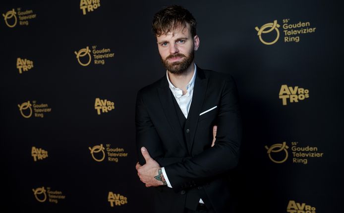 Tim Hofman moet getuigen in zaak van man die hem wilde vermoorden, verdachte blijft vastzitten ...