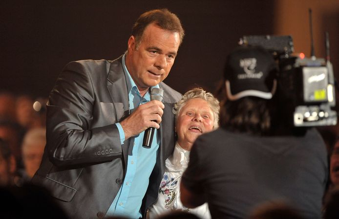 Zo gaat het nog met voormalige kindster 'Heintje' Simons: "De manier ...