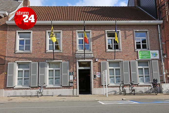 De stembussen in Opwijk zijn open, de strijd is begonnen: wie wordt de ...
