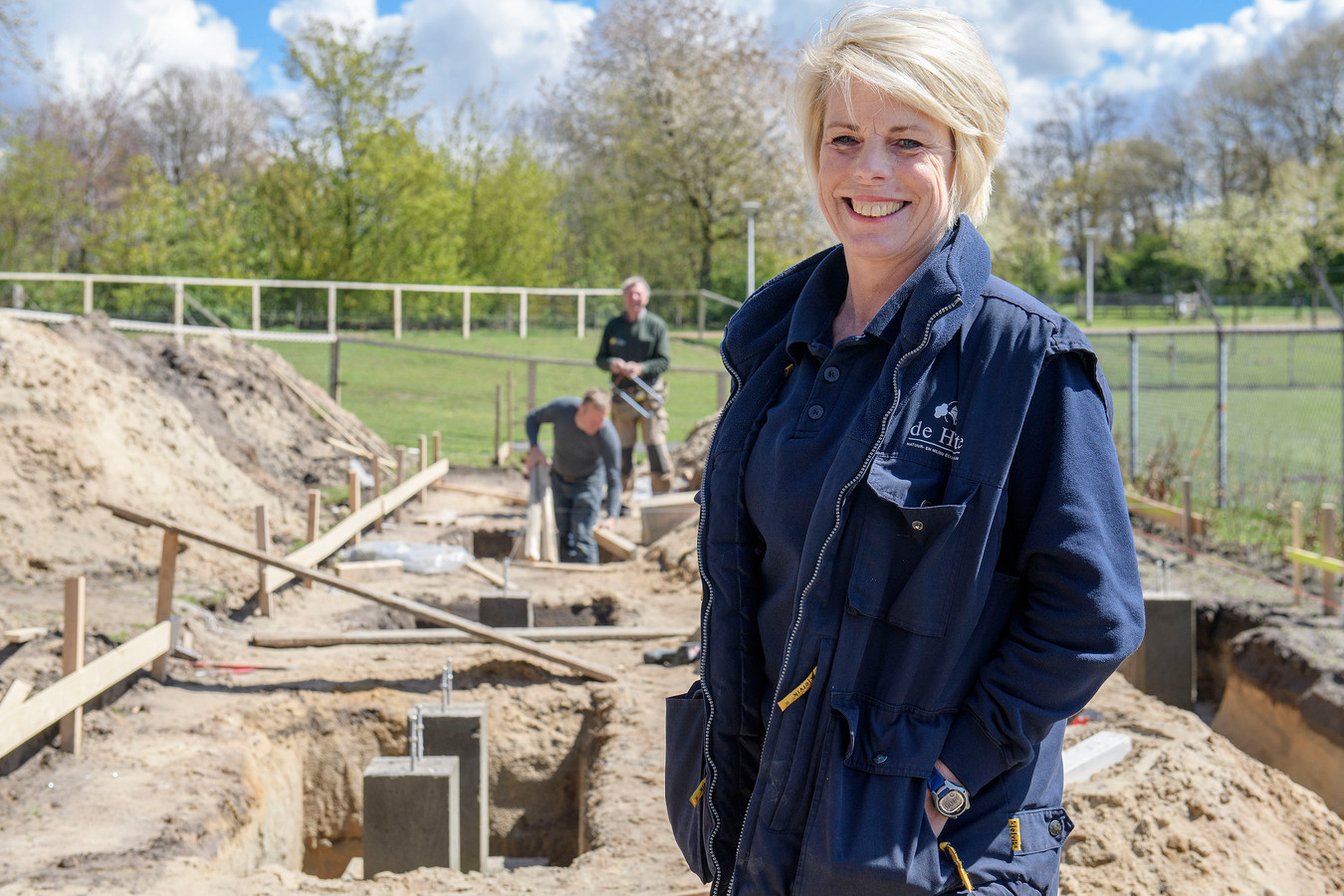 Toos Benneker op 60-jarige leeftijd overleden: niets was sociaal ...