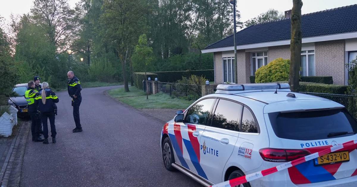 Oudere vrouw (78) in Helmond overvallen in haar woning, daders slaan op de vlucht met haar auto ...