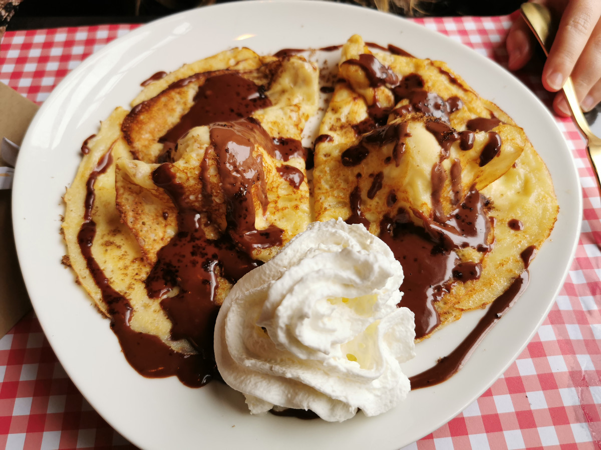 RESTOTIP. Boem Patat in Brugge: "Gevulde aardappel zoals je hem nog ...