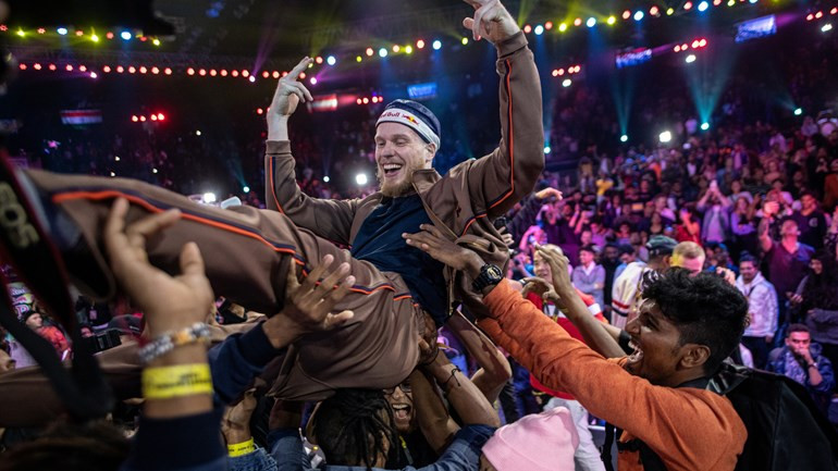Menno van Gorp flikt het 'm voor de derde keer: Tilburgse breakdancer ...