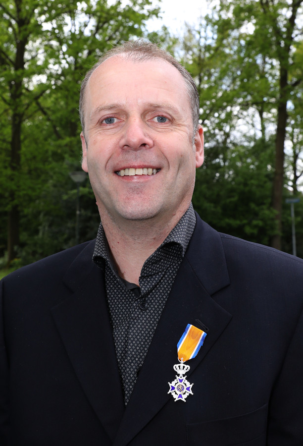 Lintjes-stortbui in Geldrop-Mierlo | Foto | ed.nl