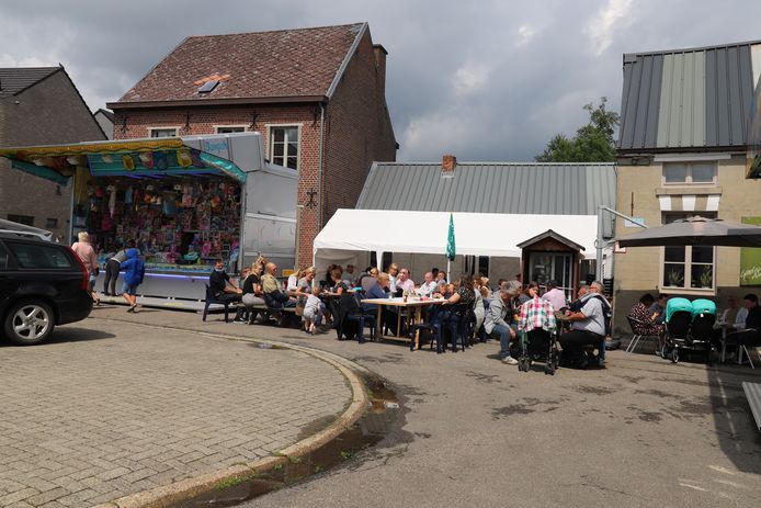 Mazenzele kermis en 56ste Grote Jaarmarkt groot succes | Opwijk | hln.be