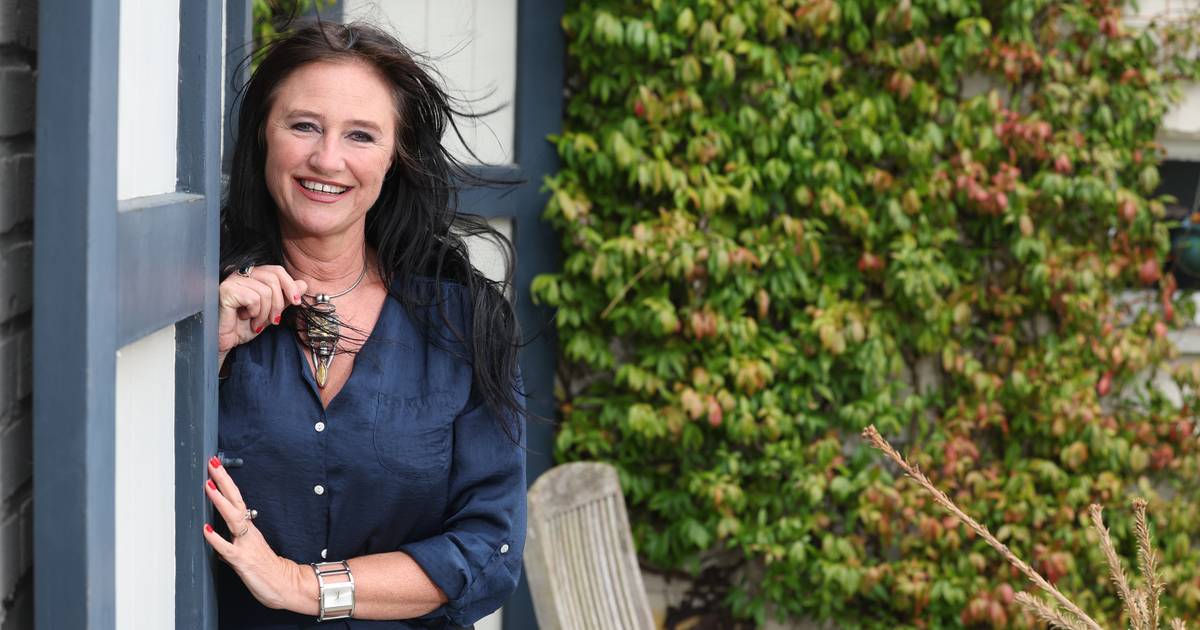 Sabine De Vos droomt van een terugkeer naar tv: “Na mijn ziekte werd ...