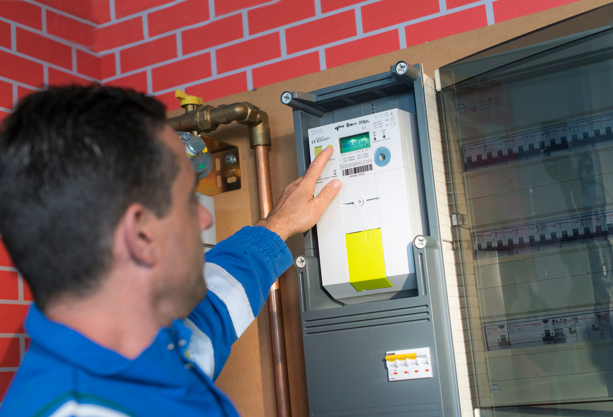 Iedereen een digitale meter: wie niet reageert, krijgt medewerker aan ...