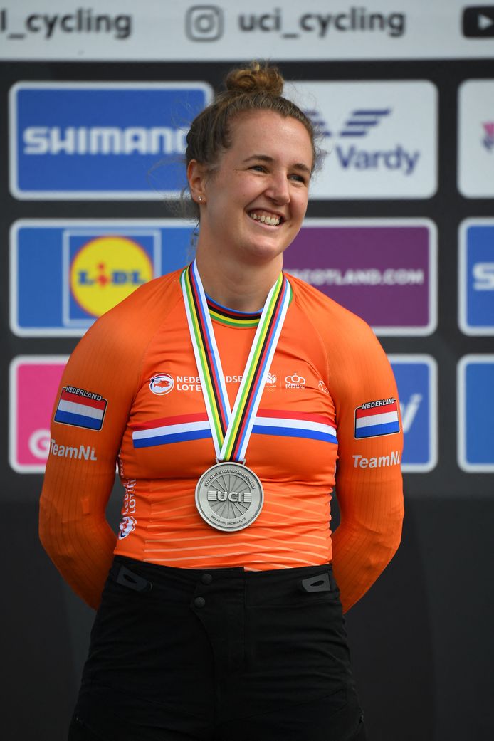 BMX’er Laura Smulders fietst naar zilver tijdens EK in Italië | Wijchen ...