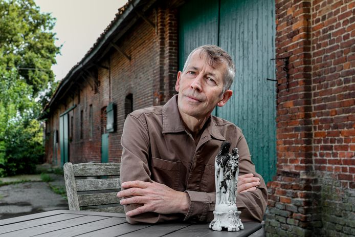 Chris De Stoop schrijft boek over gruwelmoord op zijn oom Daniel: "Een ...