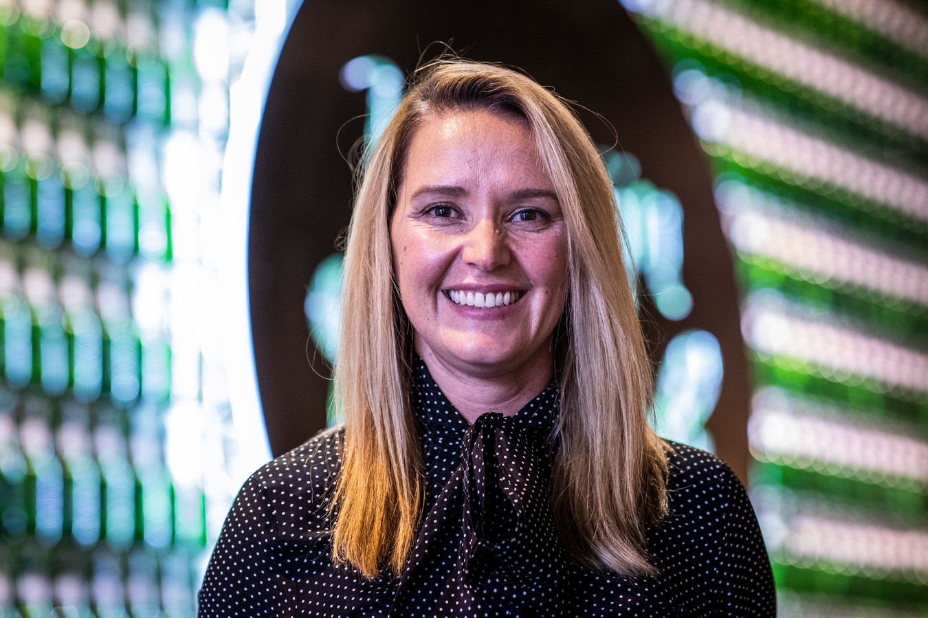 Emily uit Nieuw-Zeeland is de nieuwe baas van Grolsch: ‘Ik wil de taal ...