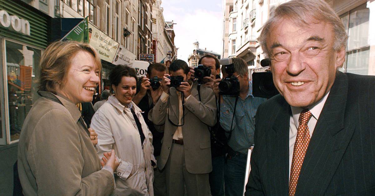 Geheime notulen: het laten lopen van Desi Bouterse leidde bijna tot ...