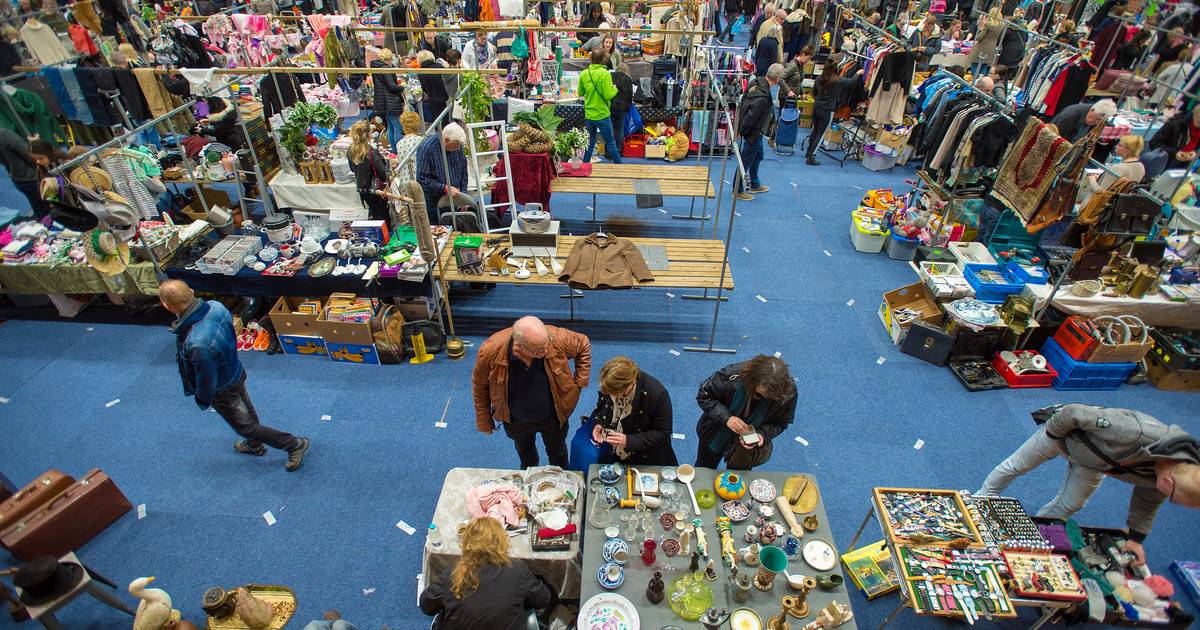 Vlooienmarkt in oude Zwitsal | Apeldoorn | destentor.nl
