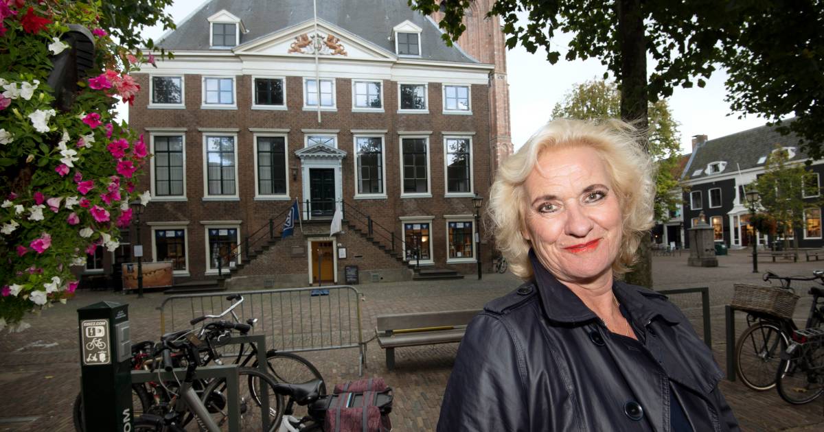 Wraak op VVD in gemeenteraad blijft uit na gedwongen vertrek wethouder Wil Kosterman | Wijk bij ...