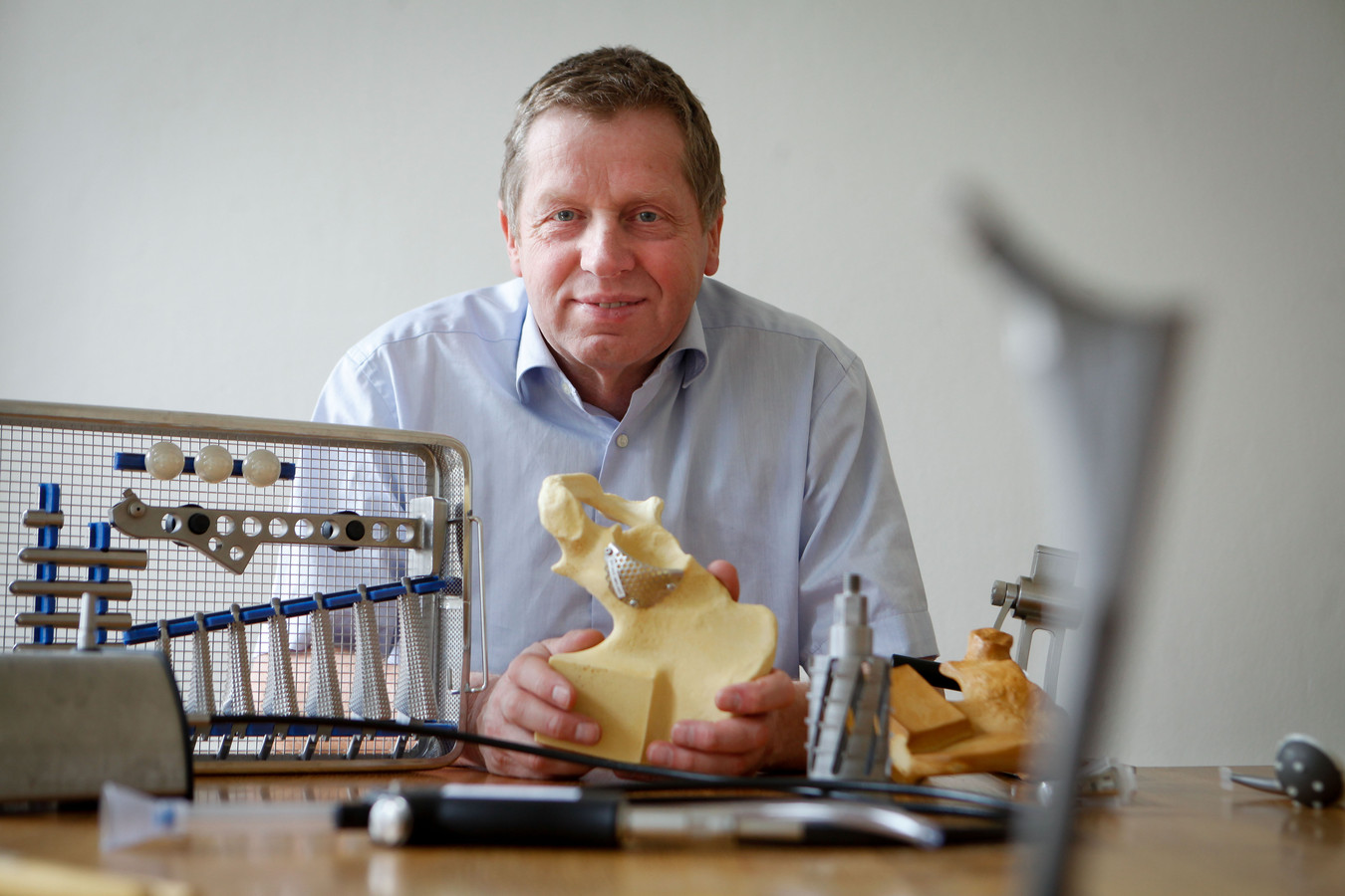 Pieter Spierings wil zaal UNA Kekerdom kopen, fanfare nog op zoek naar ...