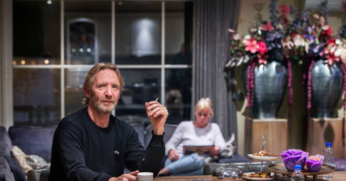 Als tiener had Jan Vermolen (60) hekel aan oliebollen, nu is hij ...