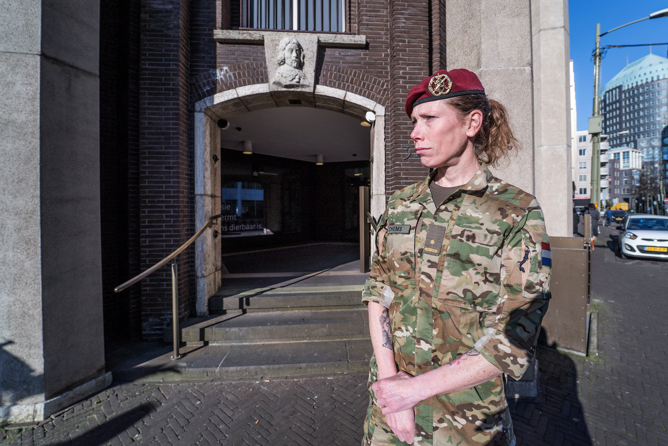 Andrea was de enige vrouw bij de luchtmobiele brigade: ‘Alleen sliep ik ...