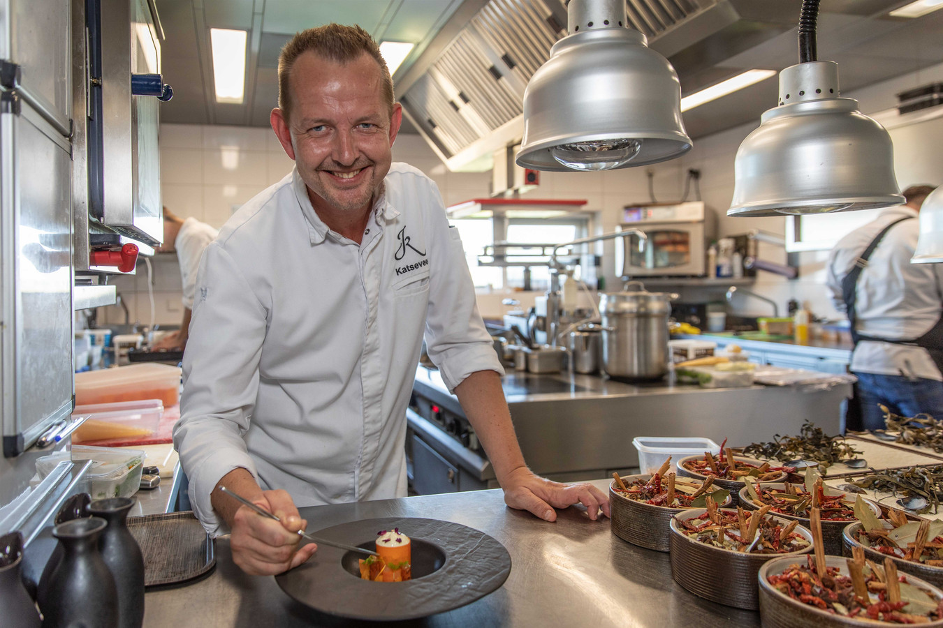 De chef cuisine van 's werelds beste restaurant Geranium begon als ...