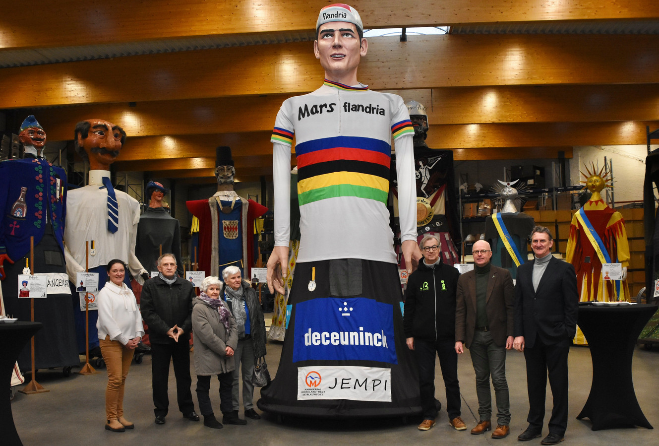 ‘Afgetrainde versie’ van reus ter ere van wielerlegende Jempi Monseré ...