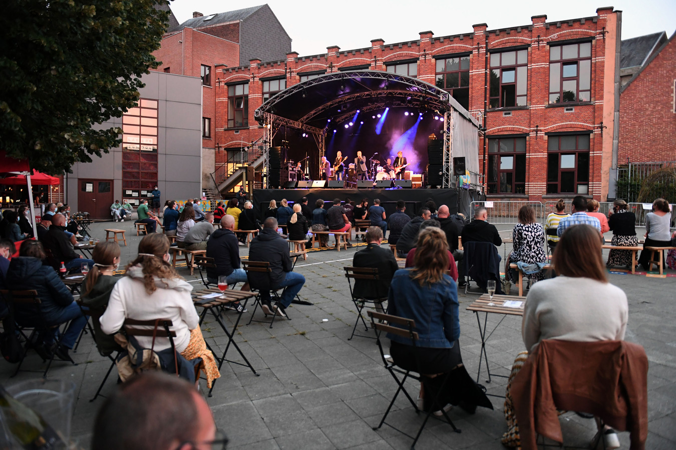 Gitarist Jan Van Eycken over eerste optreden van De Kreuners sinds ...