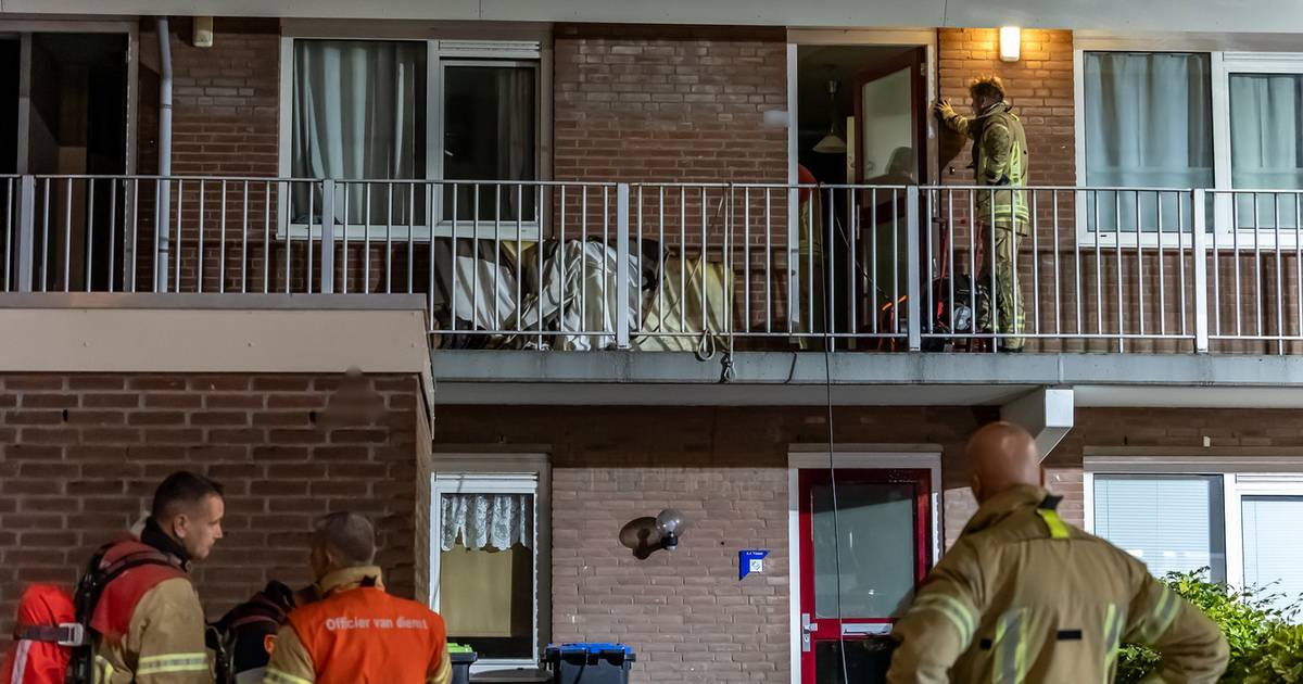 Man die eigen huis in brand stak was psychotisch: ‘Nu gaat het goed met ...