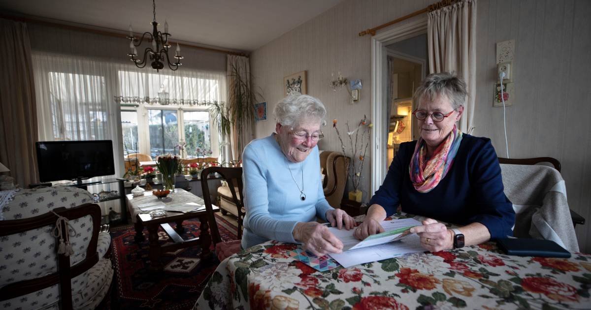 Gerrie (91) is niet hulpbehoevend, maar voelt zich wel zo: ‘Alles moet ...