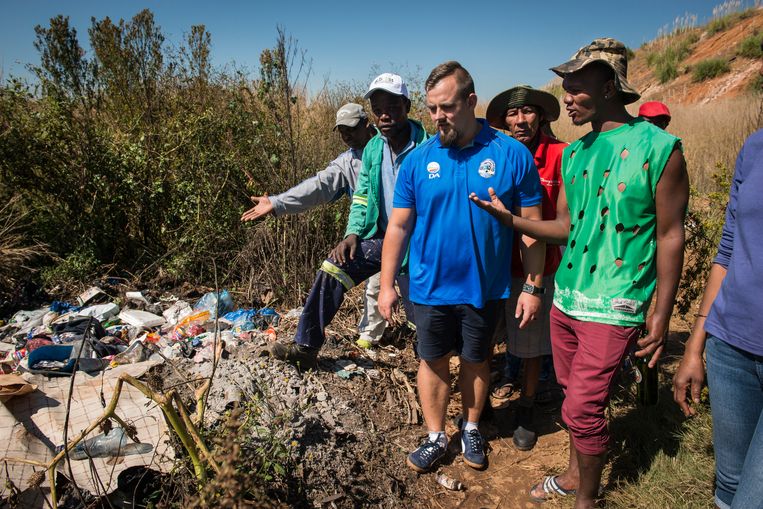 De slogan 'Zuid-Afrika voor iedereen' slaat niet aan | Trouw
