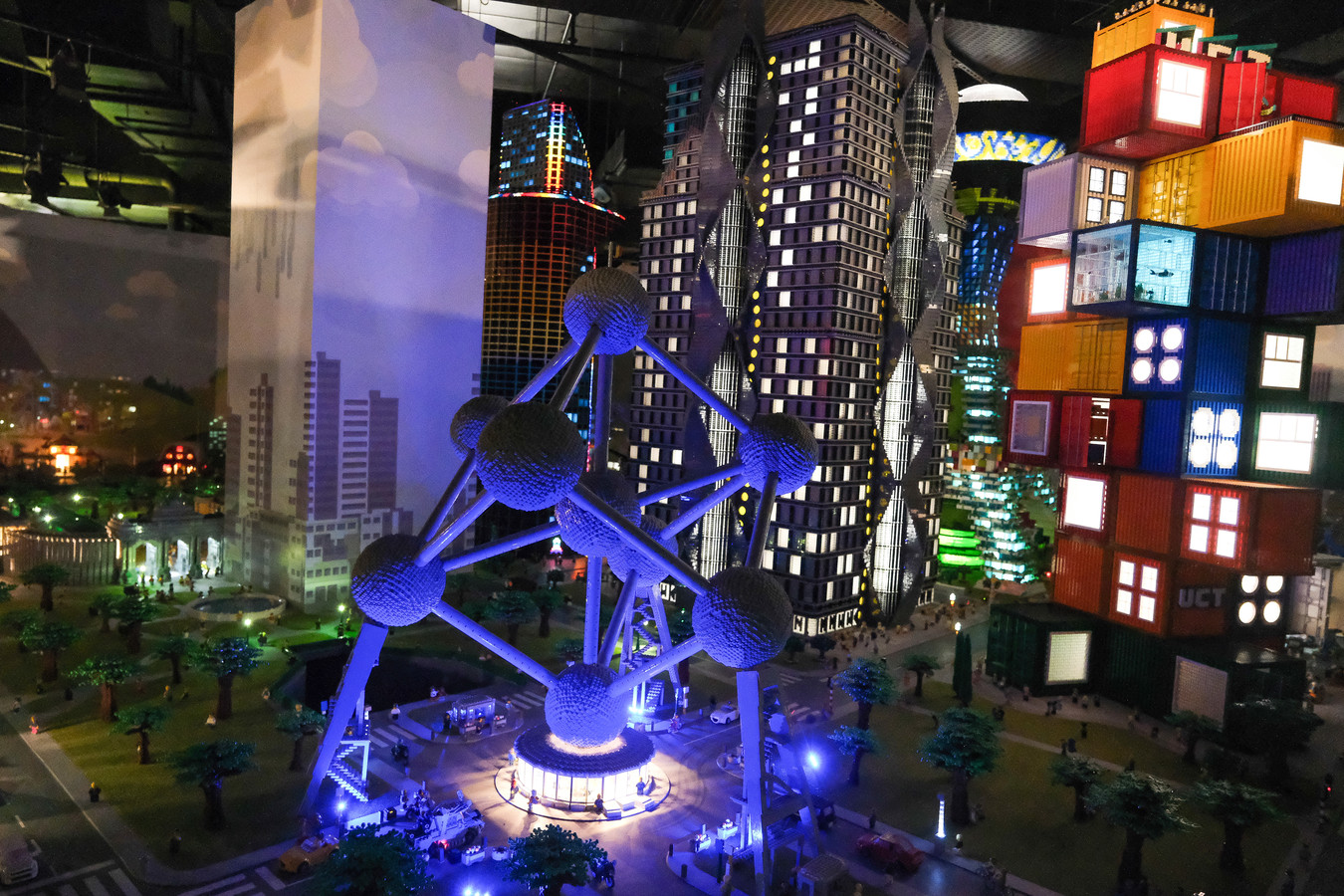 Lego Discovery Centre in Docks Bruxsel zwaait vrijdag de deuren open ...