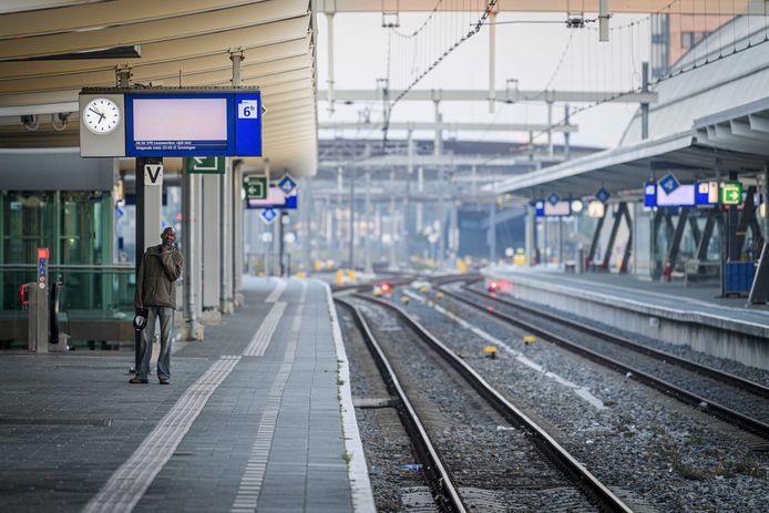 NS: Treinstaking in Randstad gaat ook daarbuiten véél overlast geven ...