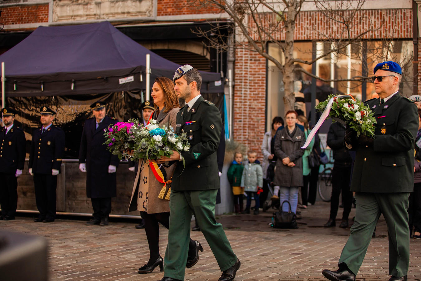 Cheque van 1000 euro voor de Koninklijke Harmonie Oud-Strijders ...