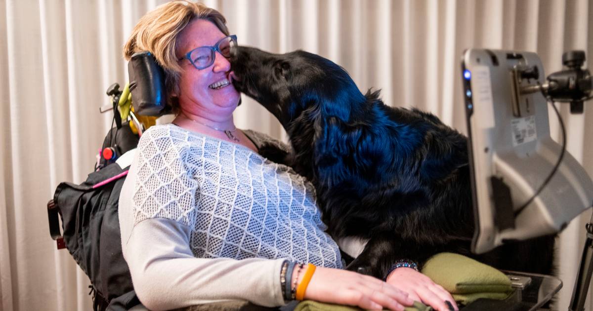 ALS-patiënt Ellen Koster (48): stralend lichtpunt tot het einde | Borne ...