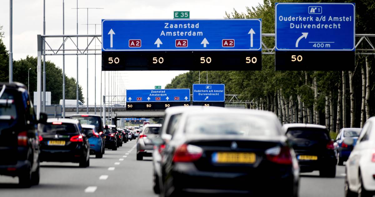 Drukke avondspits door staking: ‘Je kan vroeg van kantoor vertrekken ... Drukke avondspits door staking: ‘Je kan vroeg van kantoor vertrekken ...
