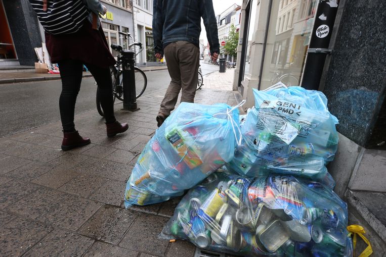 Plastic in blauwe pmd-zak wordt voor 84 procent gerecycleerd
