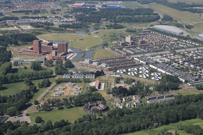 Eén bewonersvereniging voor Eindhovense wijk Meerhoven | Eindhoven | ed.nl