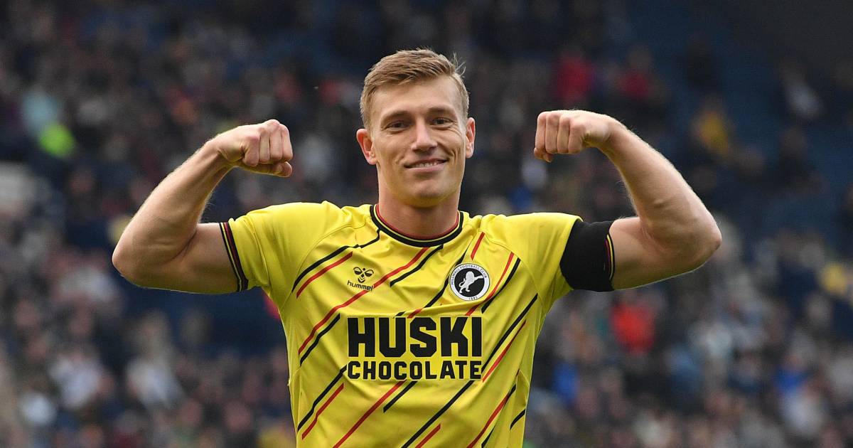 Zian ‘Bergkamp’ Flemming goud waard voor Millwall met hattrick ...