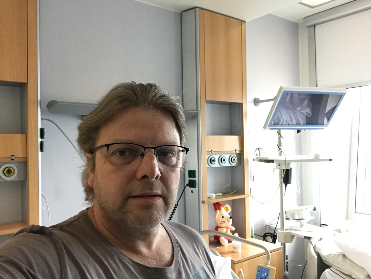 Johan (51) zit in quarantaine: “Verveling en isolement worden grotere ...