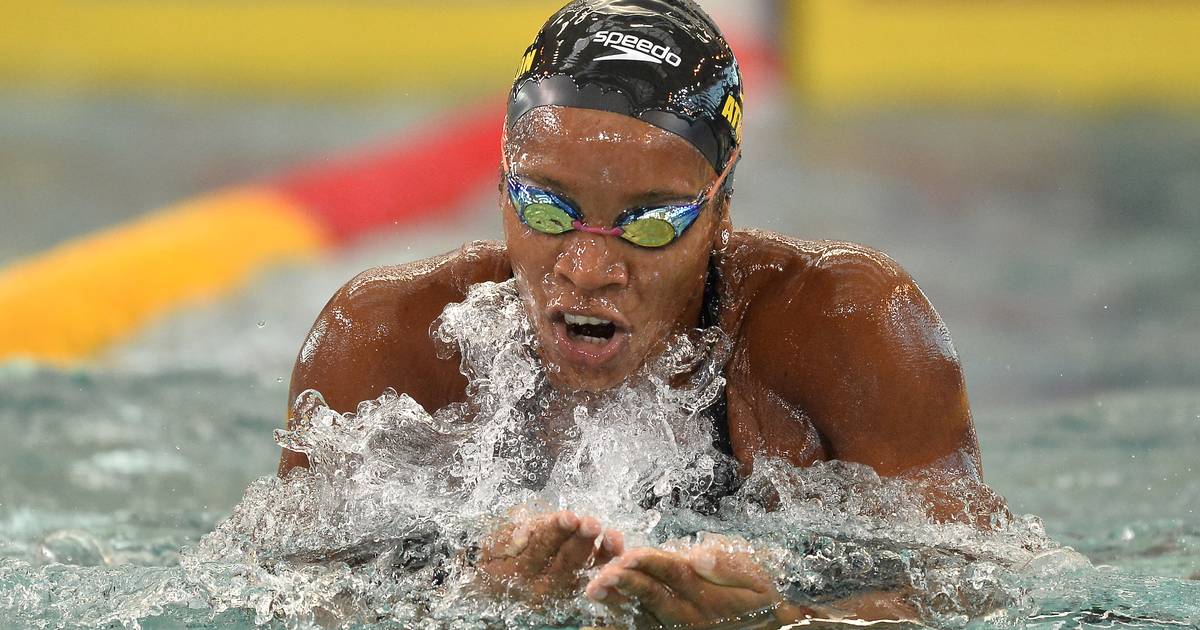 Alia Atkinson evenaart wereldrecord 100 meter schoolslag kortebaan ...