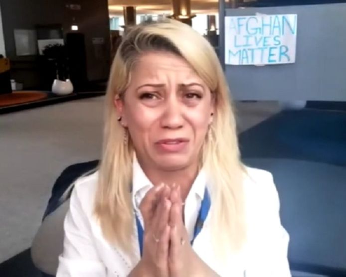 Afghaanse journaliste smeekt vanuit Brussel tot NAVO-baas: “Erken de ...