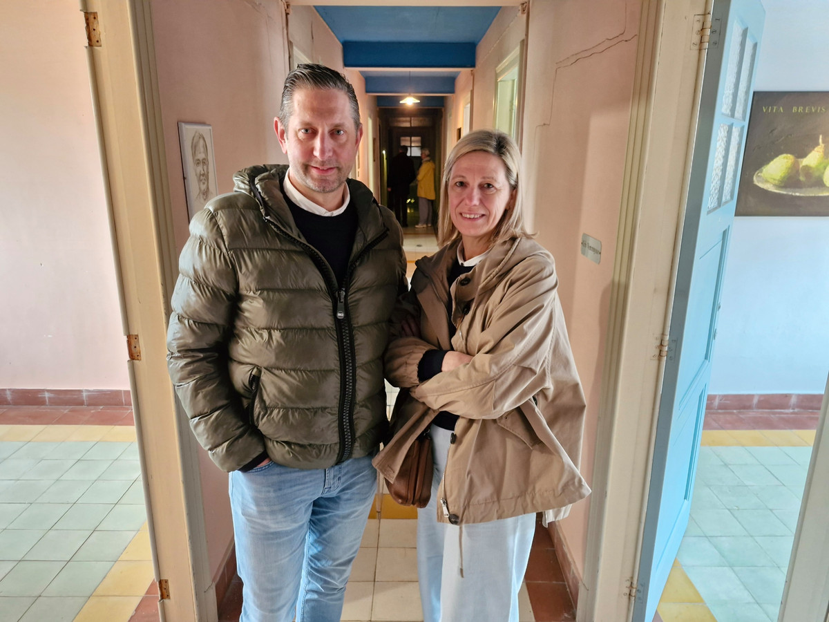 Gitsenaars komen massaal afscheid nemen van oud klooster: “Het einde ...