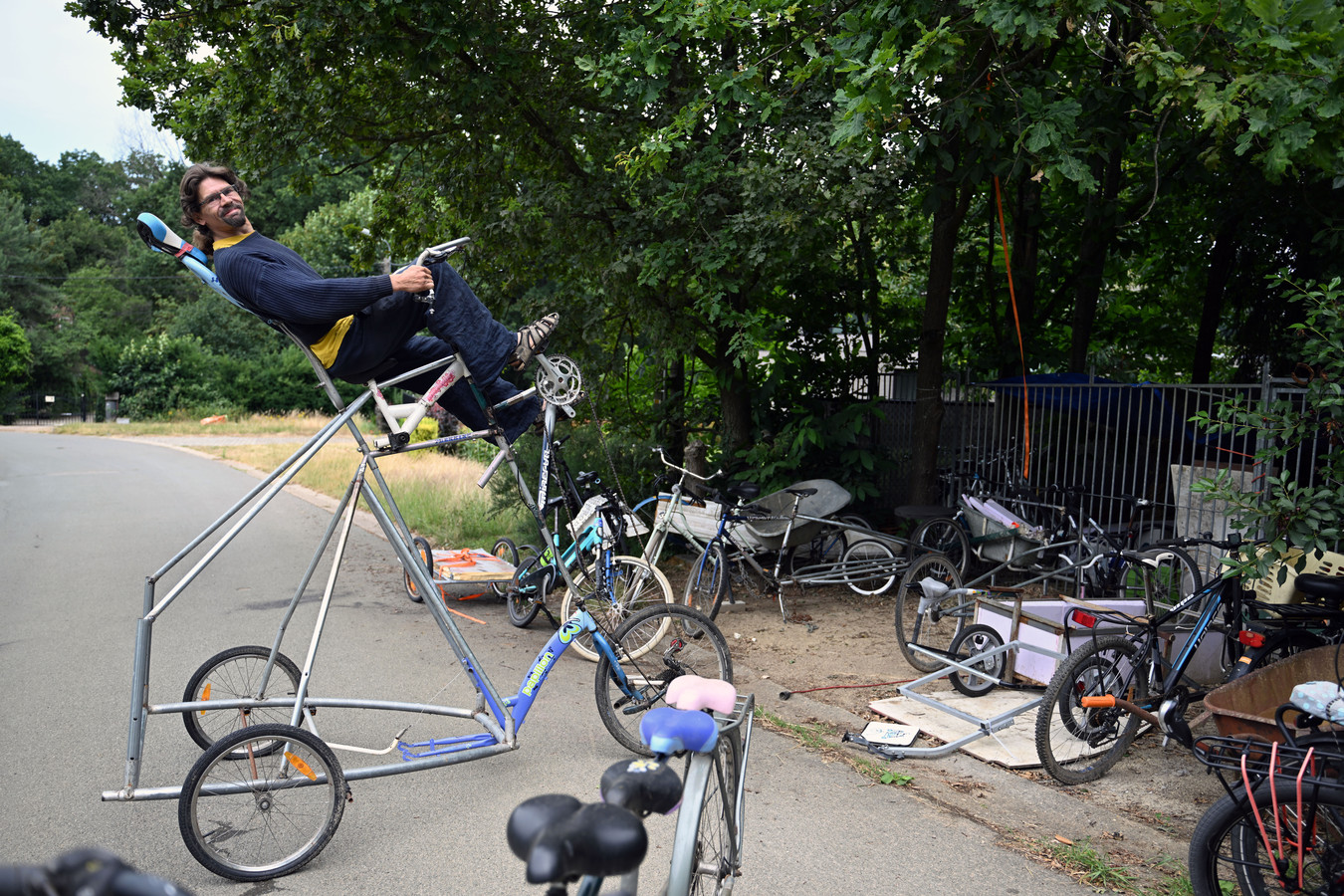 Geef Dieter wat schroot, dan krijg je dit: “Ooit maak ik een vliegende ...