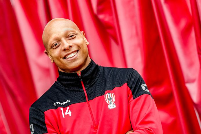 Hoe Kay Tejan de harde wetten van voetballen in het Oostblok leerde ...