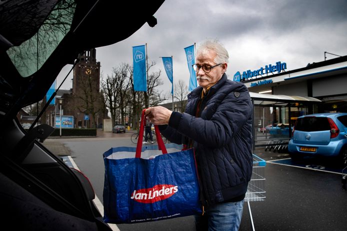 Jan Linders in Helmondse binnenstad is weer Albert Heijn zoals eerst ...