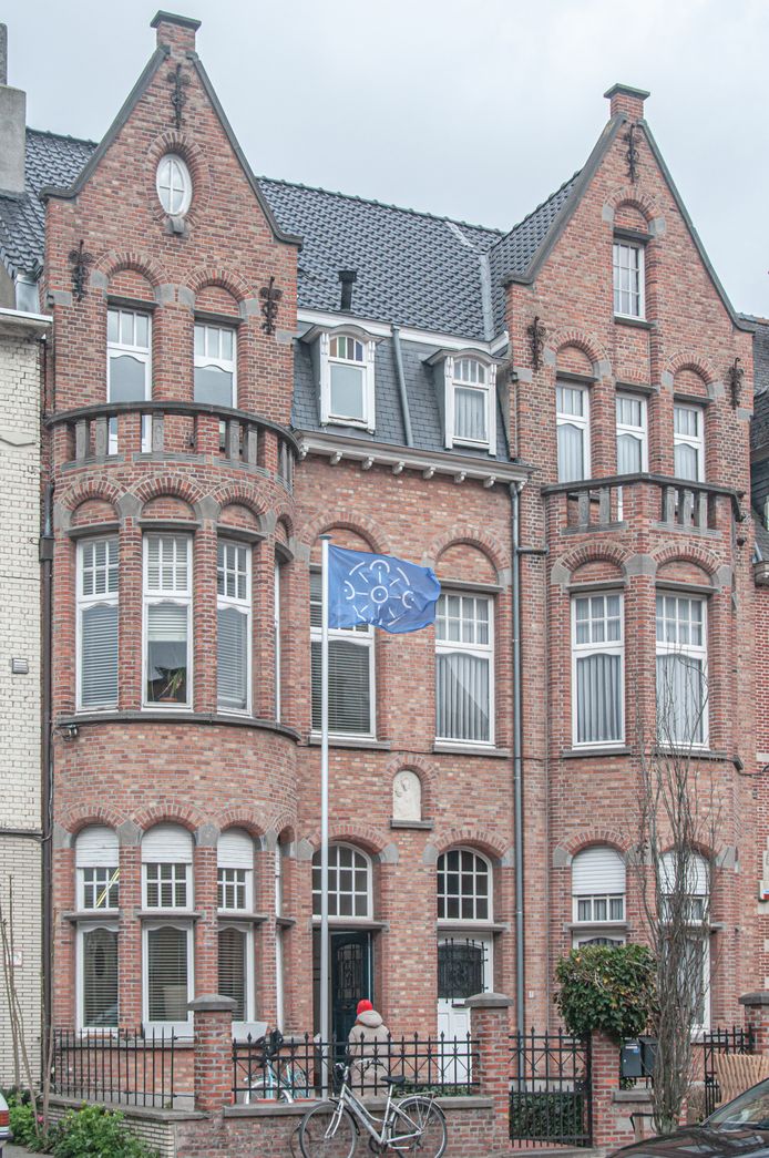 IN BEELD. Herenwoning nabij Gentpoort wint Architectuurprijs Kortrijk ...