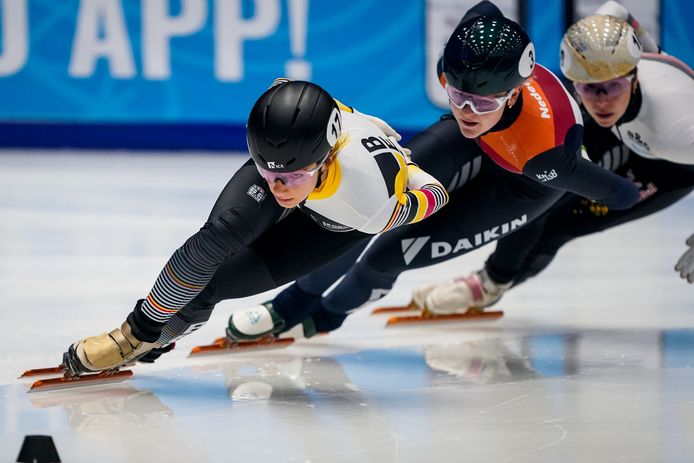 Zilveren medailles voor Hanne en Stijn Desmet op 1.500 meter EK ...