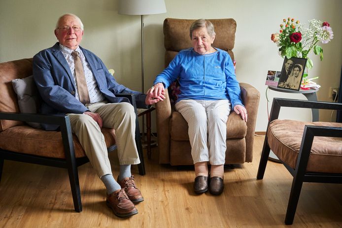 Een kabbelend bestaan streefden Piet Albers en Marie van Dinther na. En ...